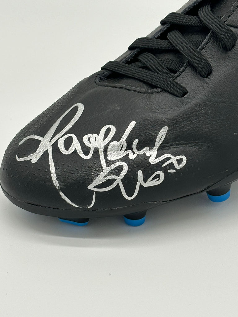 Ronaldinho Signed Nike Soccer Cleat – PUSHDICH-TCG